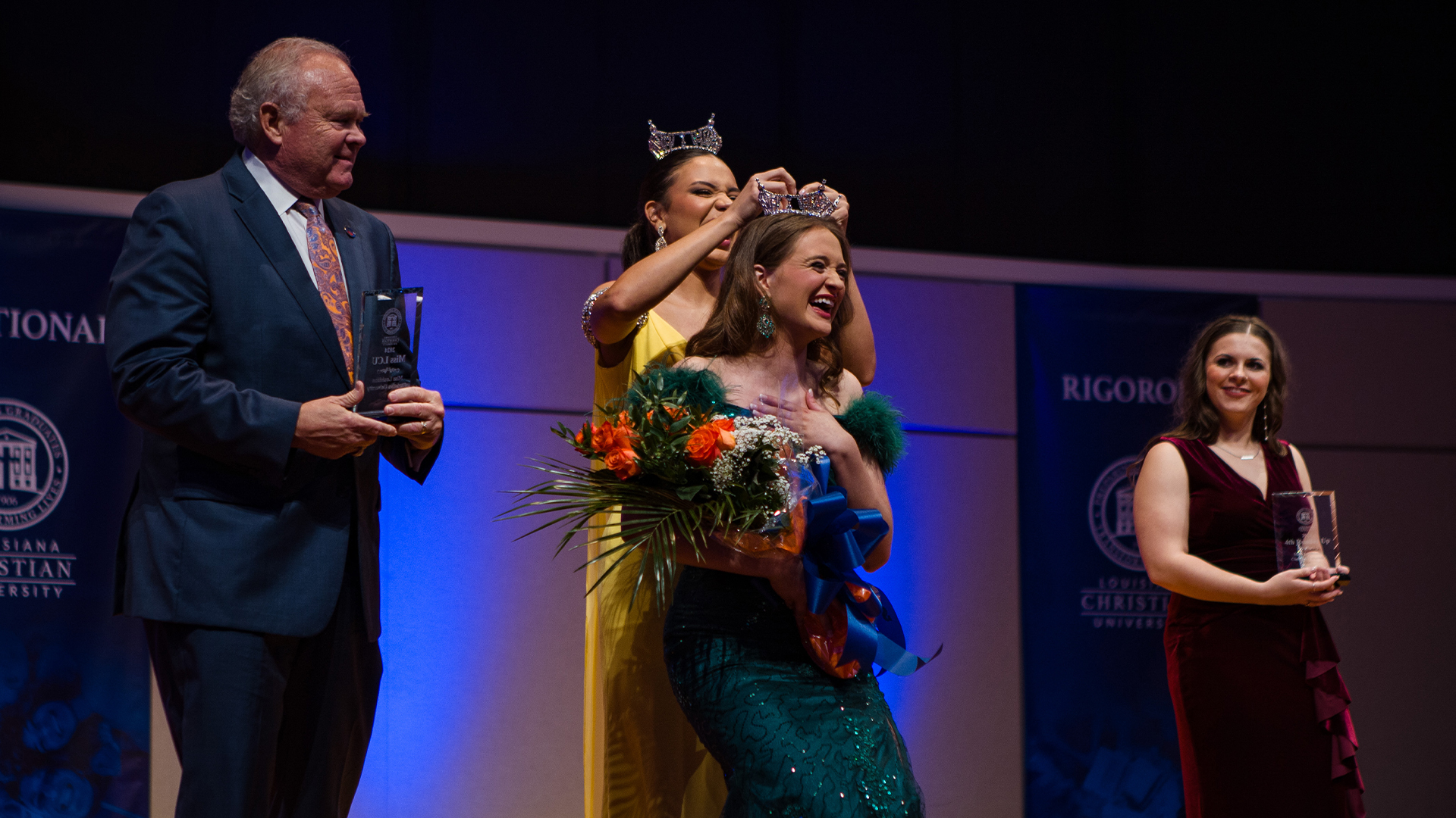 Freshman Fresina crowned Miss LCU 2024 – Louisiana Christian University